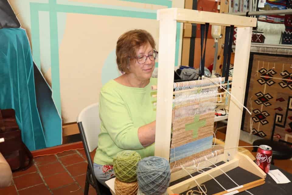 Boot Camp Classes in Navajo Weaving Techniques in Gallup